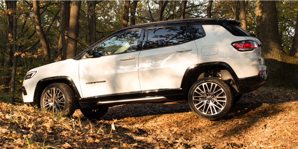 Nouvelle Jeep® Compass 4xe - SUV Hybride Rechargeable | Galerie | Jeep® LU